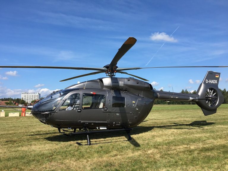 KSK Symposium - Airbus Helicopters H145MD3 und Polaris Ground Support ...