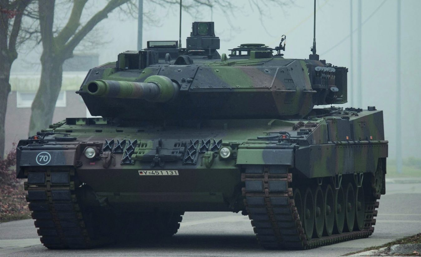 Kampfpanzer werden sukzessive auf den neuesten Konfigurationsstand ...