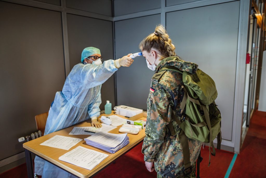 Corona-Pandemie – Digitale Lösungen helfen Infektionsrisiken zu reduzieren