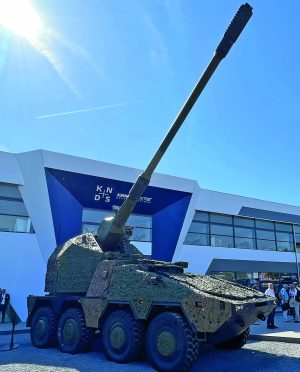 Howitzer Boxer RCH-155 for Ukraine