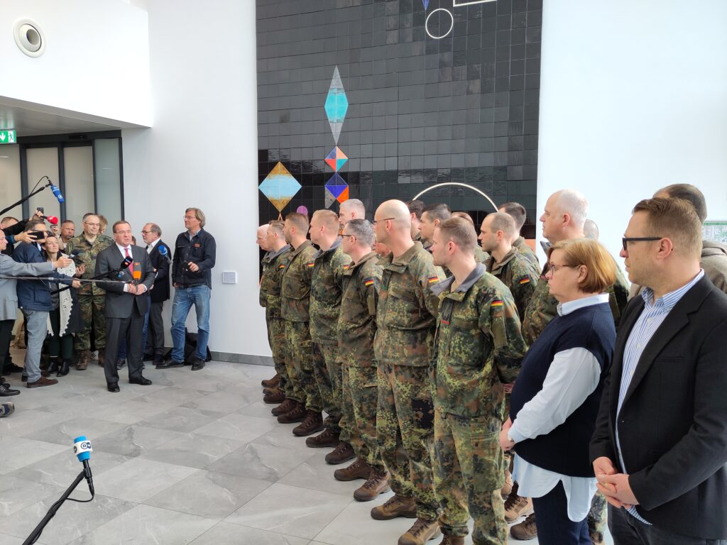 Vorkommando der Panzerbrigade 45 unterwegs nach Litauen