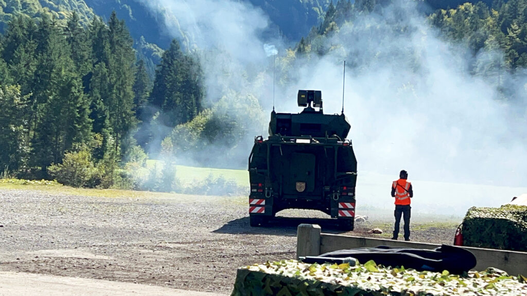Das mobile Flugabwehrsystem Skyranger in Action