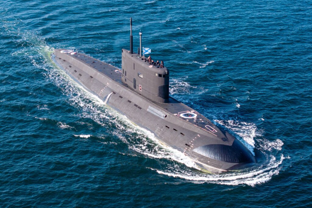 Von der Ostsee ins Mittelmeer: russisches U-Boot „Novorossiysk“