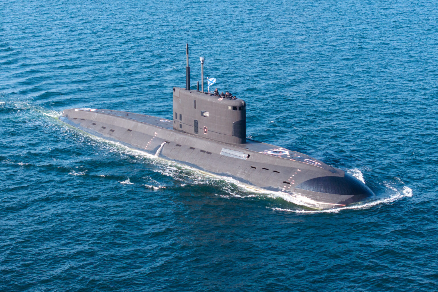 Von der Ostsee ins Mittelmeer: russisches U-Boot „Novorossiysk“