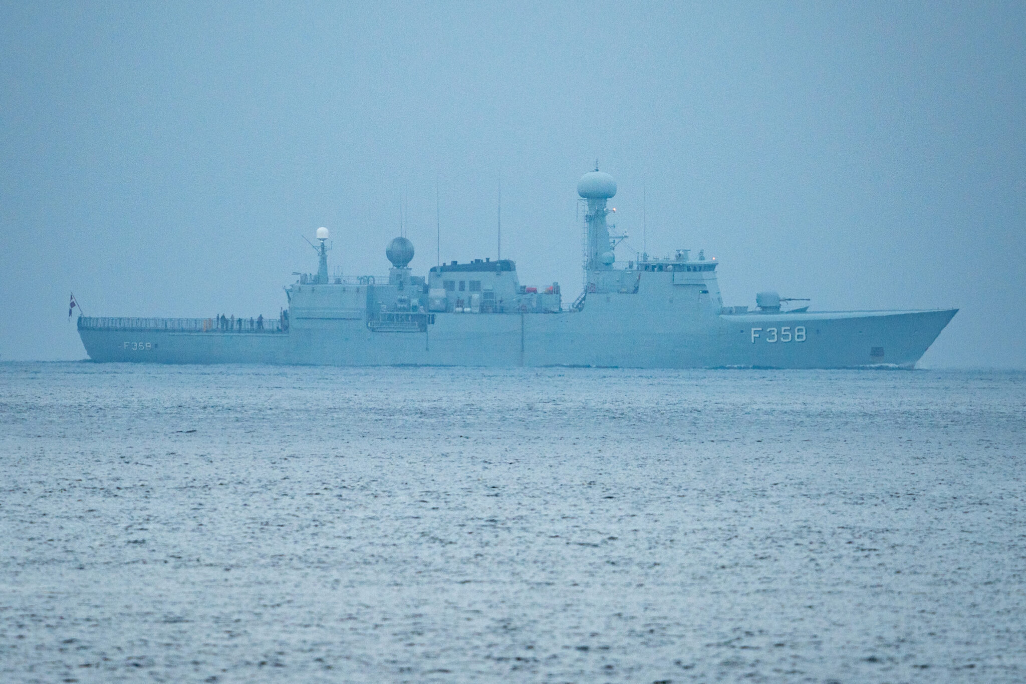 Russische Marine wieder mit U-Boot im Mittelmeer