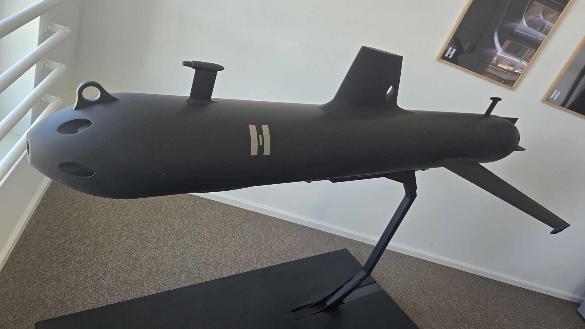 Digitale Dominanz unter Wasser: Helsing stellt SG-1 Fathom und Lura vor