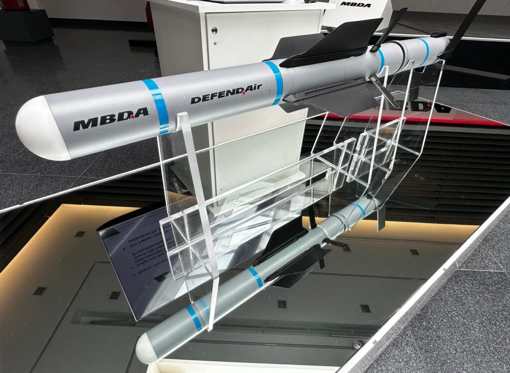 Aus „Small Anti Drone Missile“ wird „DefendAir“