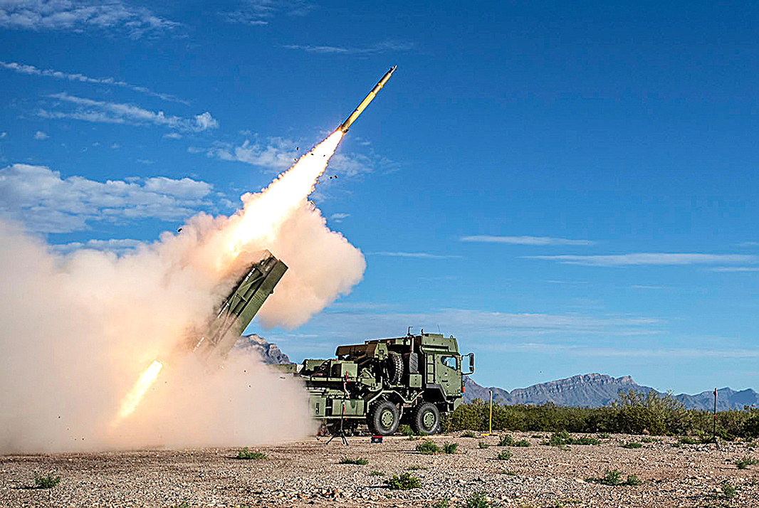 Artillerieraketensystem GMARS erstmals im scharfen Schuss - ESUT ...