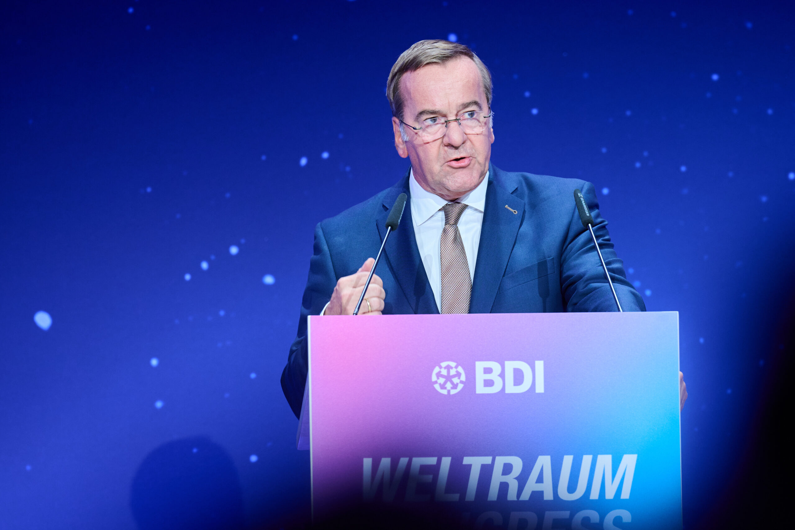 Pistorius sagt 35 Milliarden Euro für Weltraumsicherheit zu