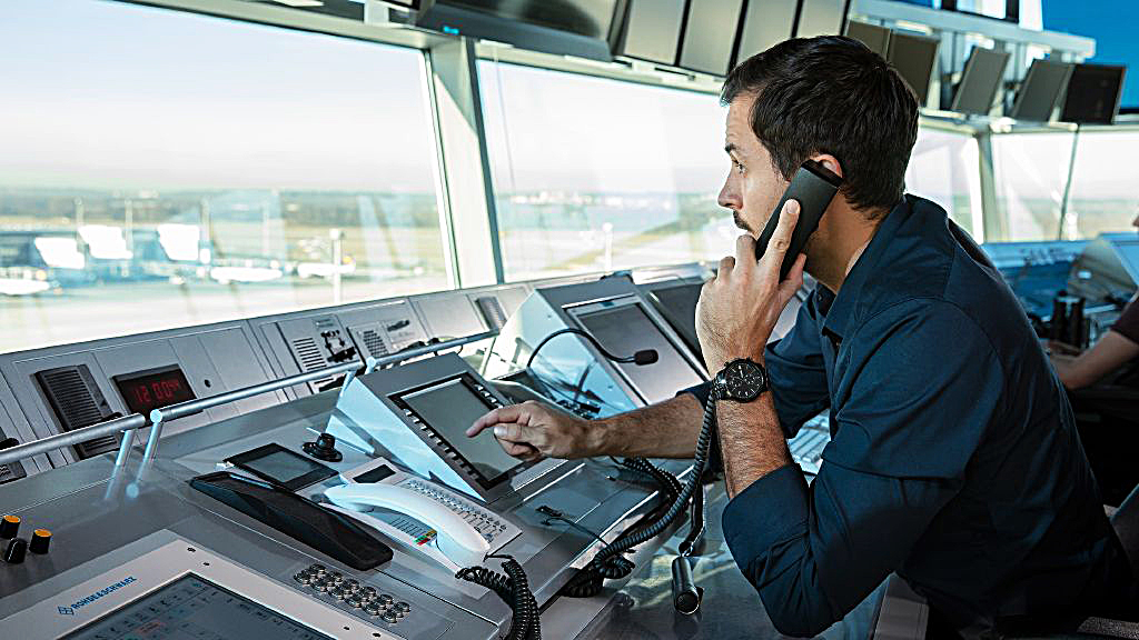Rohde & Schwarz modernisiert Sprachkommunikation an US-Flughäfen